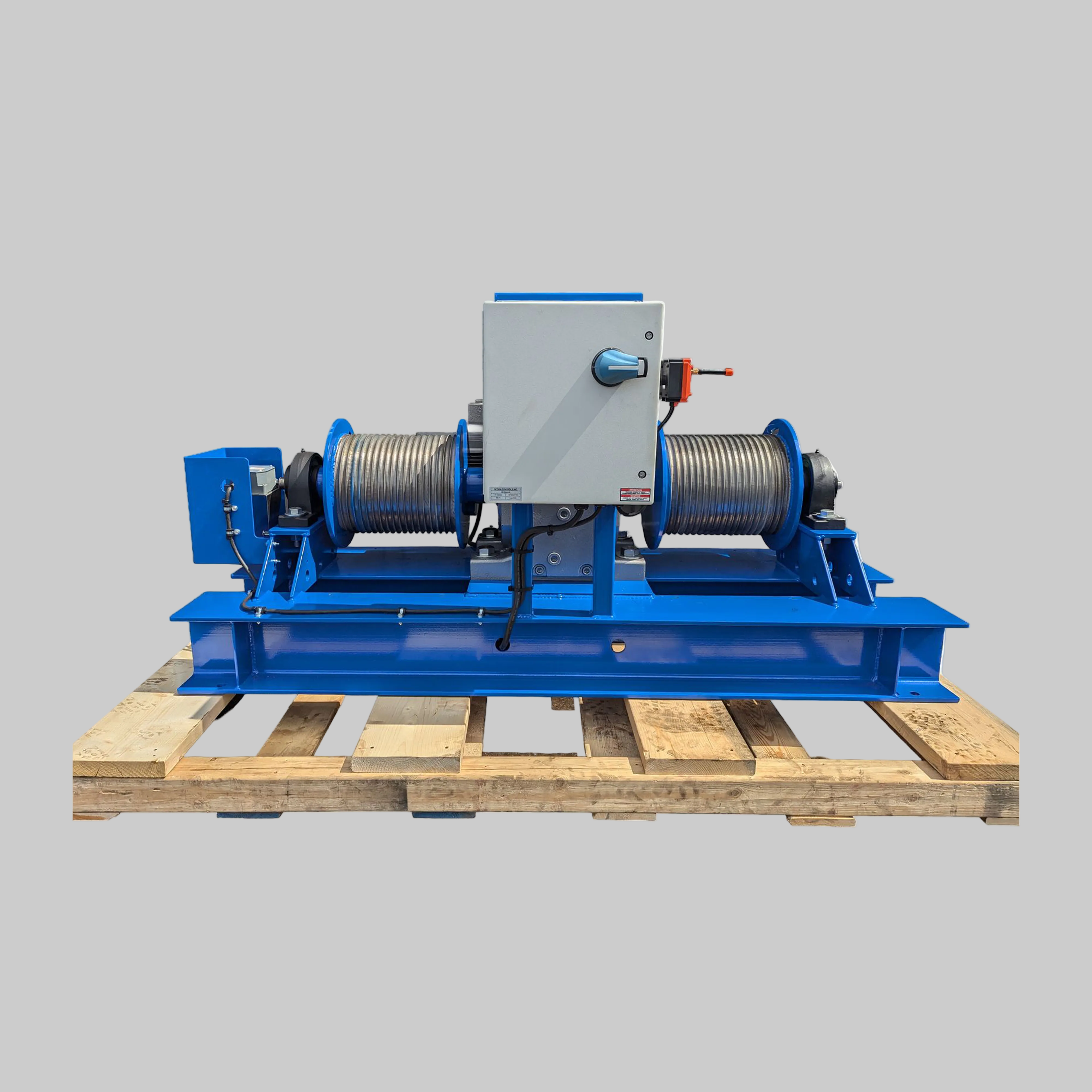 Treuil Électrique Industriel | 12V, 120V et 240V | Capital Winch