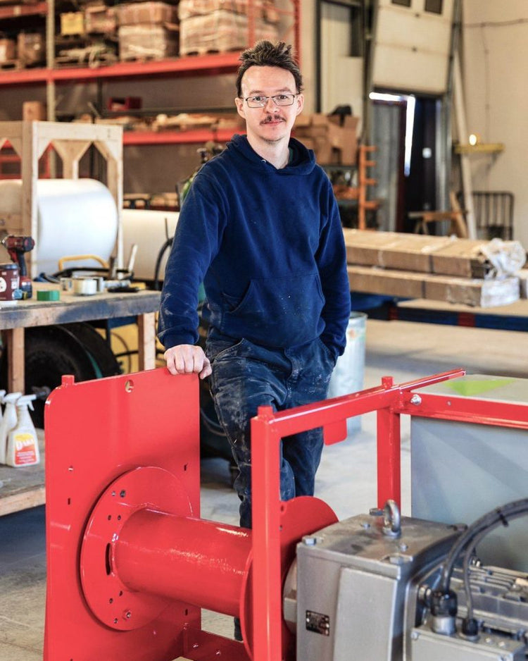 Compagnie – Capital Winch